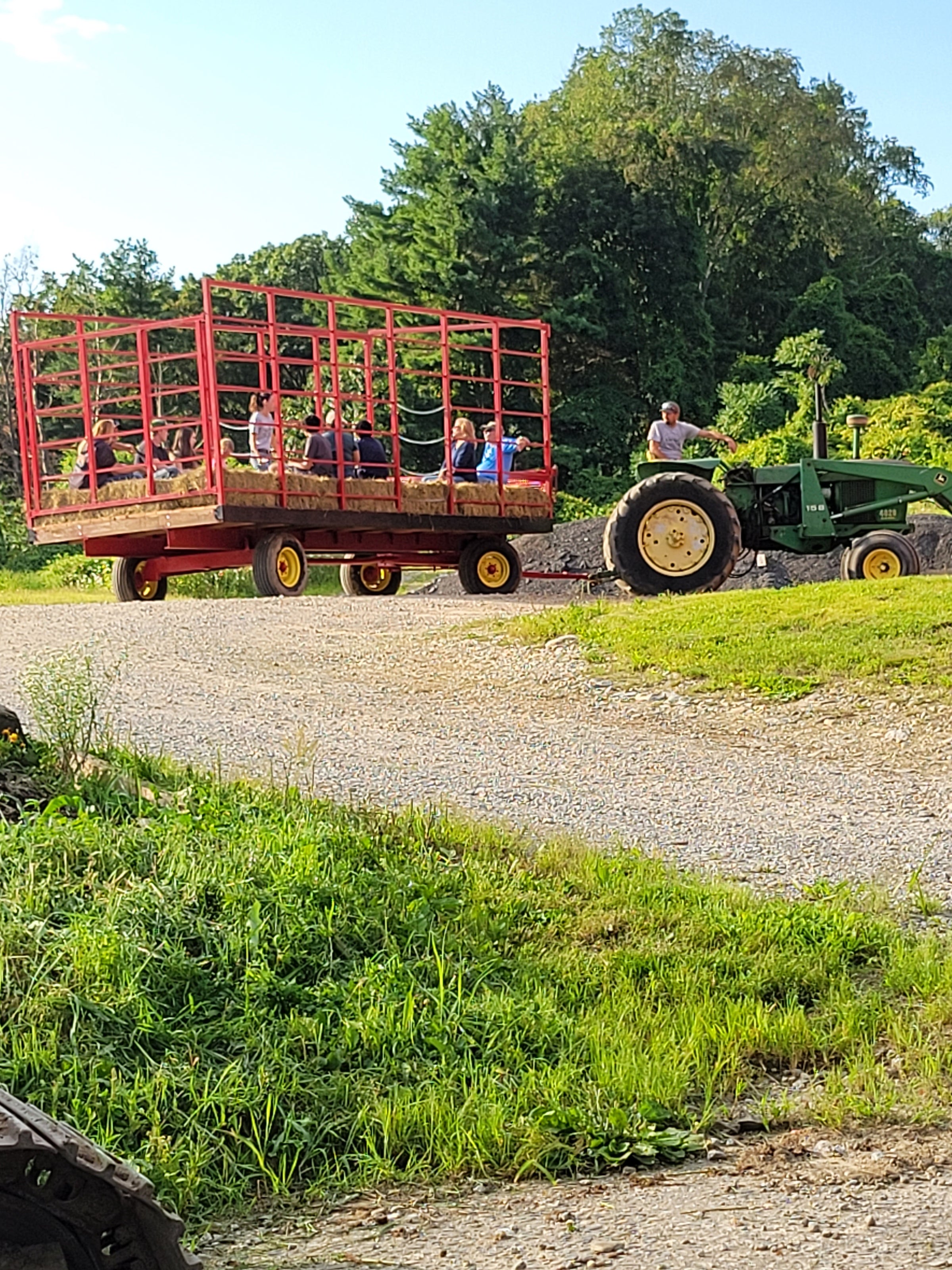 Take a tour of the farm | Fairholm Farm